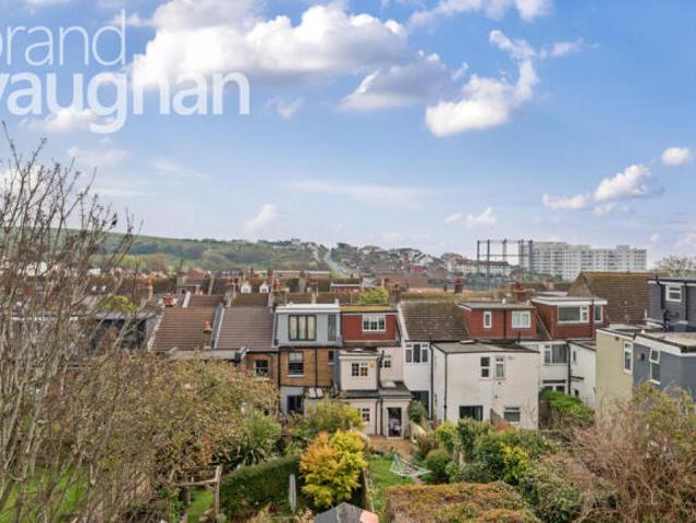 4 bedroom maisonette for rent in Princes Terrace, Brighton, BN2