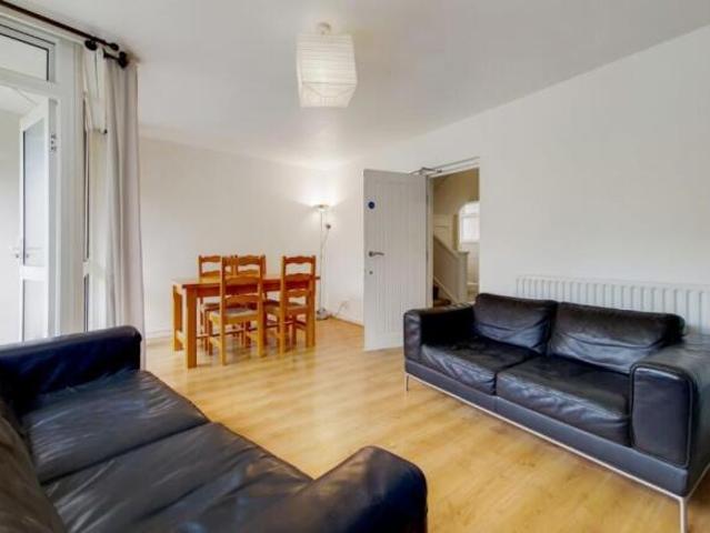 4 bedroom maisonette for rent in Rainham House, Bayham Place, NW1