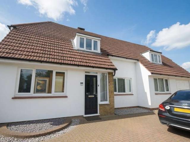 4 Bedroom Maisonette Flat