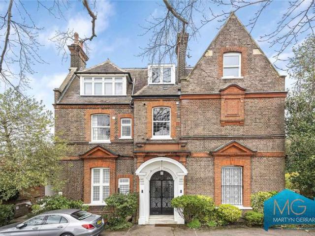 4 Bedroom Maisonette Flat