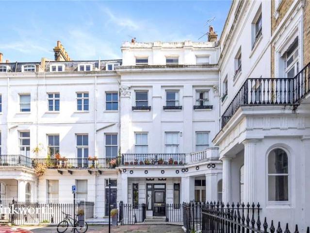 4 Bedroom Maisonette Flat