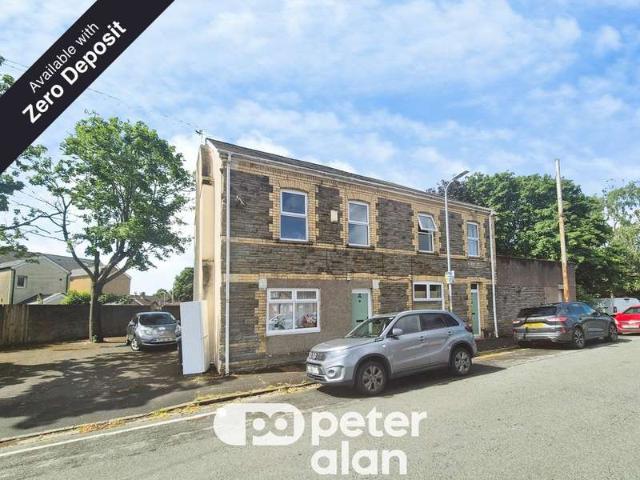 4 Bedroom Maisonette Flat