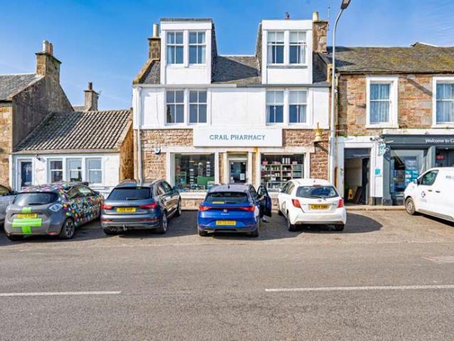 4 Bedroom Maisonette Flat