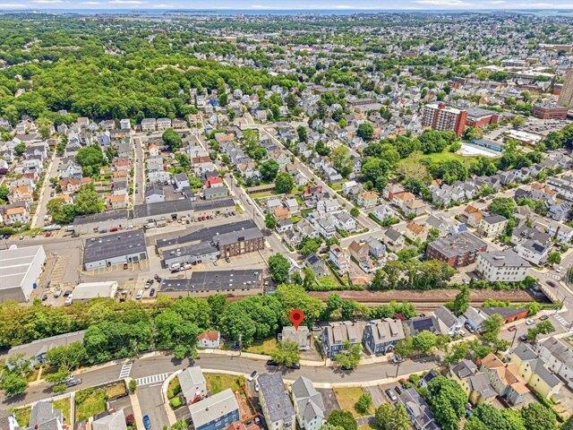 4 bedroom, Malden MA 02148 104479380