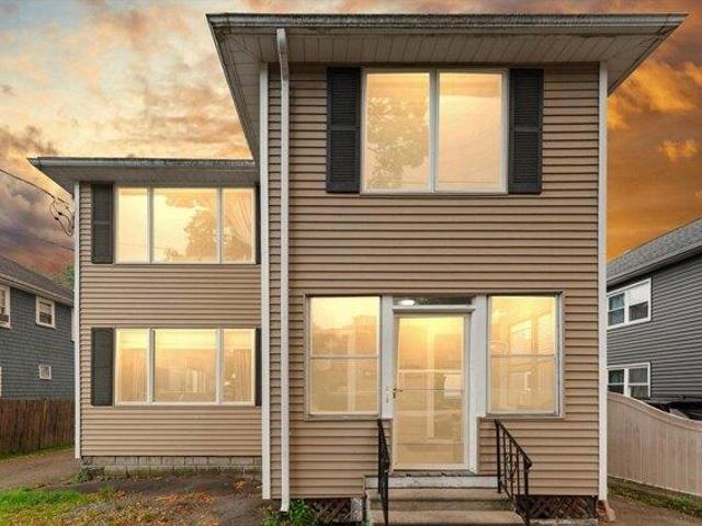 4 bedroom, Malden MA 02148 104791204