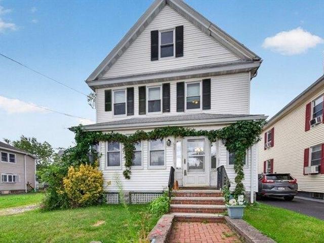 4 bedroom, Malden MA 02148 105125226