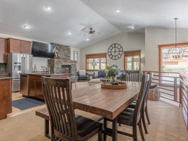 4 bedroom, Mammoth Lakes CA 93546 96833826