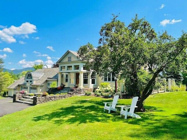 4 bedroom, Manchester VT 05254 102447769