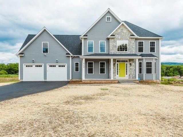 4 bedroom, Manchester CT 06040 103070959