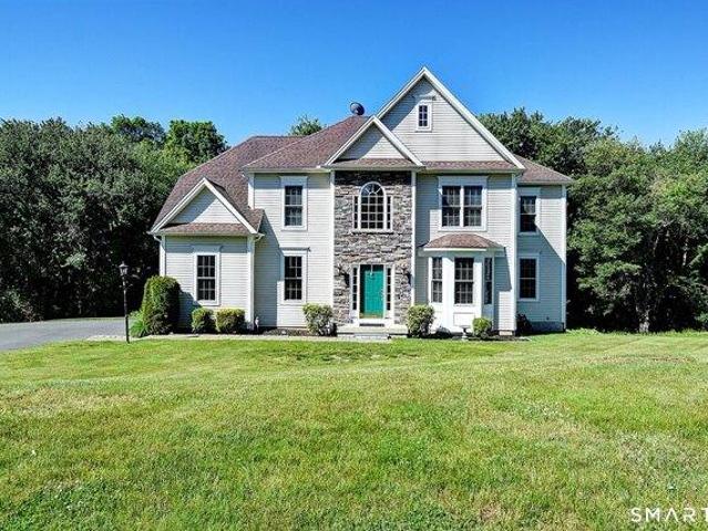 4 bedroom, Manchester CT 06040 103101362