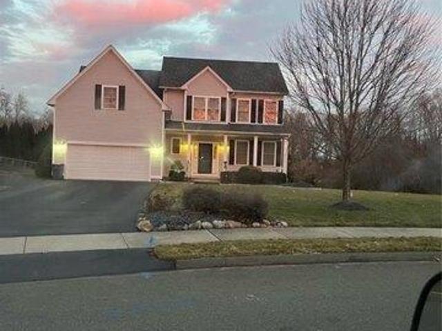 4 bedroom, Manchester CT 06040 104540783