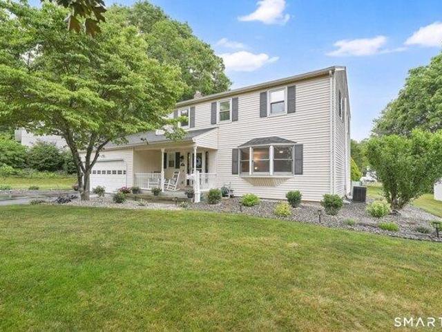 4 bedroom, Manchester CT 06042 104236058