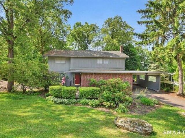 4 bedroom, Manchester CT 06042 104263910
