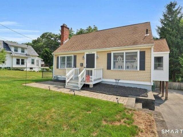 4 bedroom, Manchester CT 06042 104264232
