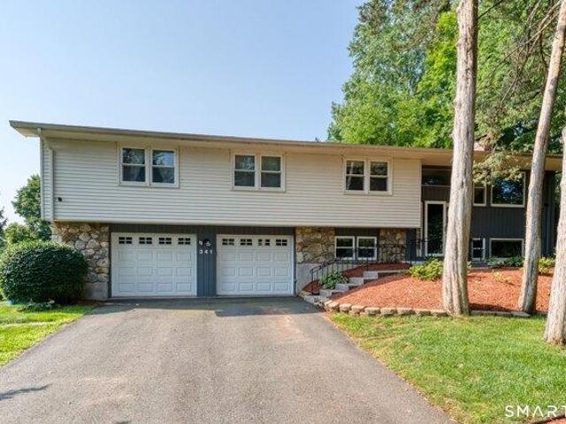 4 bedroom, Manchester CT 06042 105116743
