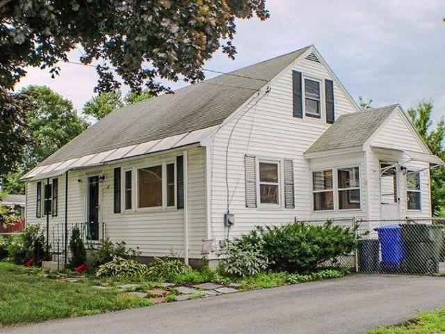 4 bedroom, Manchester NH 03103 104834048