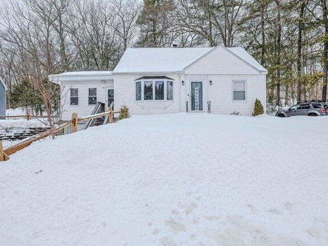 4 bedroom, Manchester NH 03102 101933591