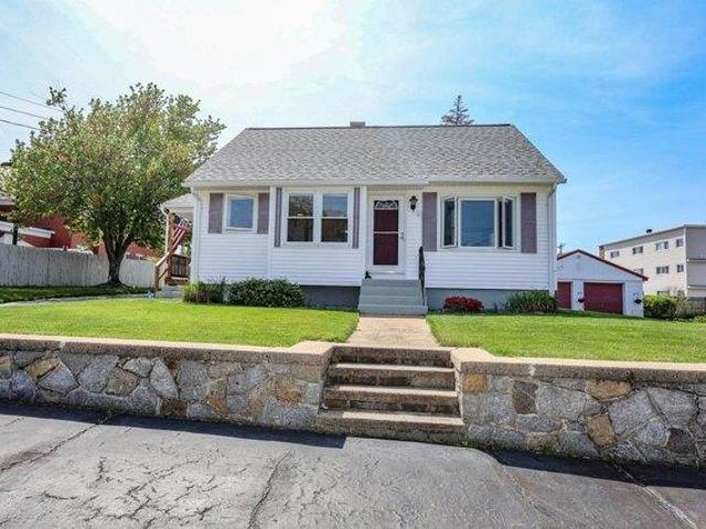 4 bedroom, Manchester NH 03102 LS102593783