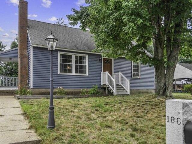 4 bedroom, Manchester NH 03104 105094408
