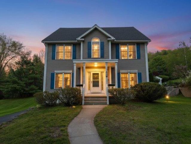 4 bedroom, Manchester NH 03109 LS102444680