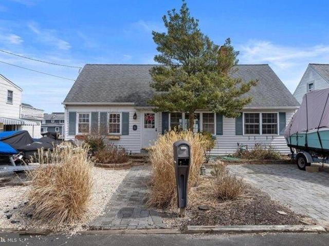 4 bedroom, Manahawkin NJ 08050 102279331