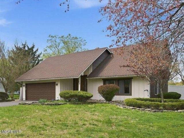 4 bedroom, Manalapan NJ 07726 LS102585673