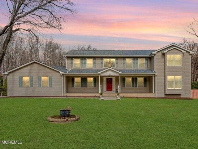4 bedroom, Manalapan NJ 07726 102798834