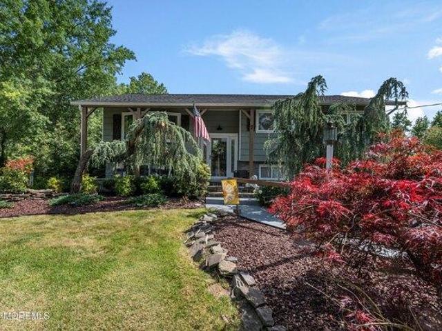 4 bedroom, Manalapan NJ 07726 105144537