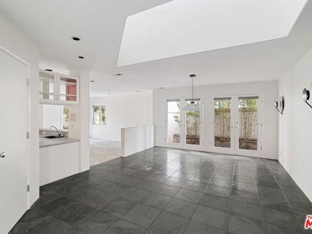 4 bedroom, Manhattan Beach CA 90266 89435290