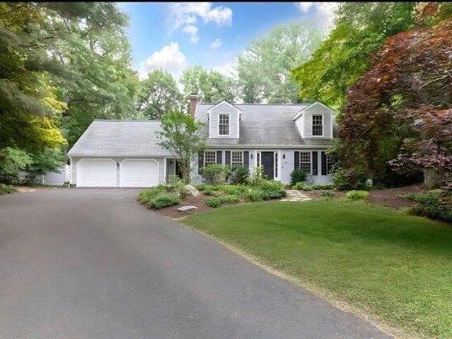 4 bedroom, Mansfield MA 02048 104651919