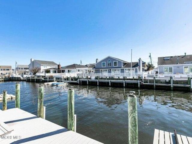 4 bedroom, Mantoloking NJ 08738 LS102778698
