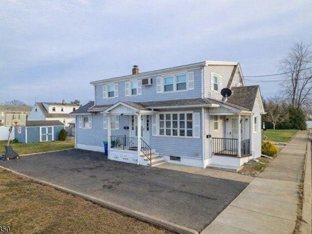 4 bedroom, Manville NJ 08835 LS101781720