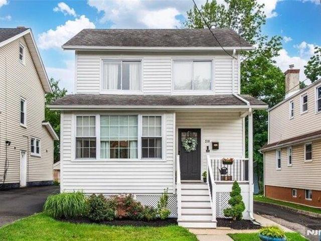 4 bedroom, Maplewood NJ 07040 104542414