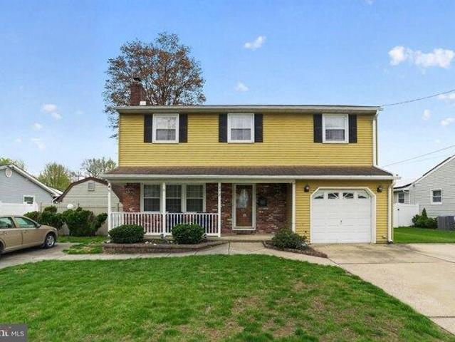 4 bedroom, Maple Shade NJ 08052 102315054
