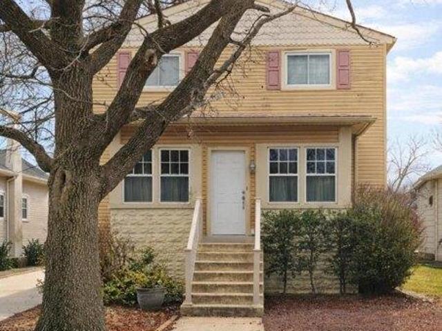 4 bedroom, Maple Shade NJ 08052 LS102257289