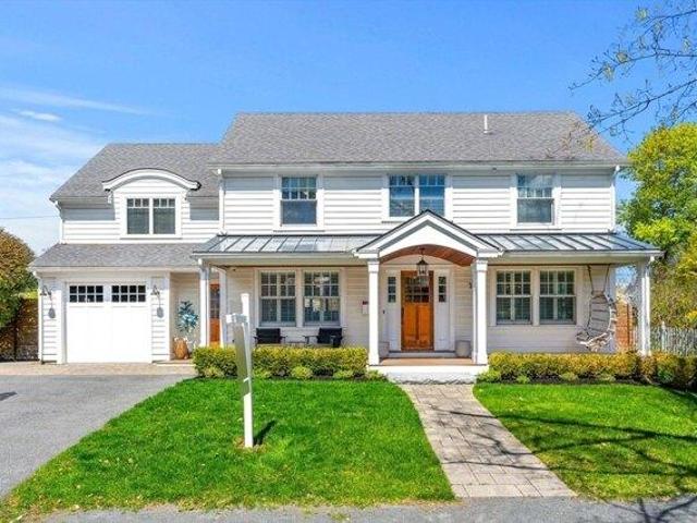 4 bedroom, Marblehead MA 01945 102121511