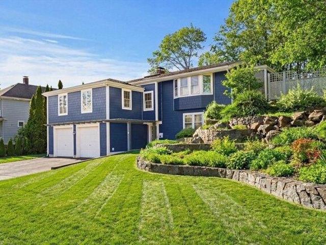 4 bedroom, Marblehead MA 01945 LS102708205