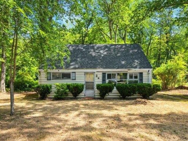 4 bedroom, Marlborough CT 06447 102475859