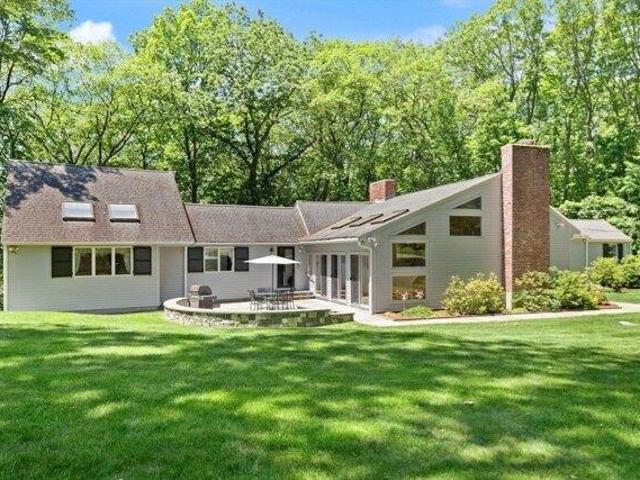 4 bedroom, Marlborough MA 01752 104869564