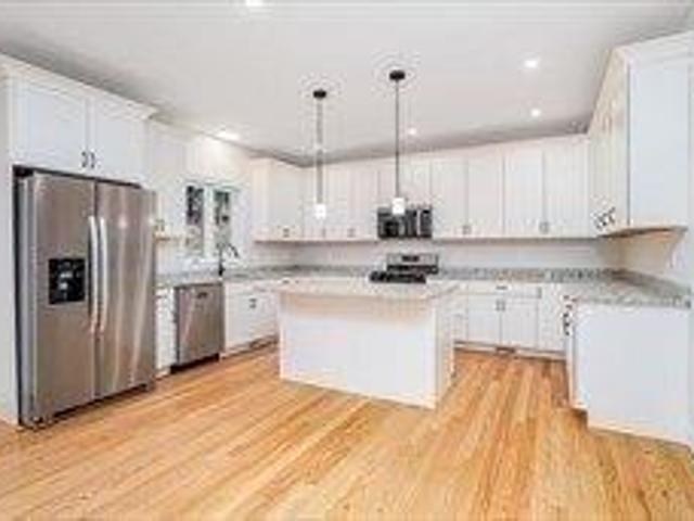 4 bedroom, Marlborough MA 01752 103072392