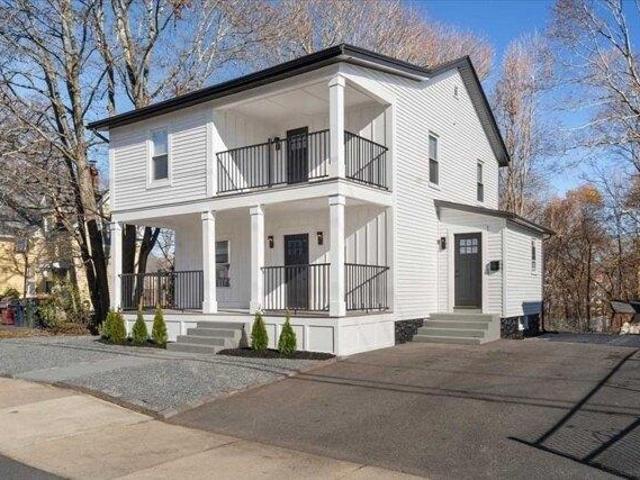 4 bedroom, Marlborough MA 01752 LS101601487