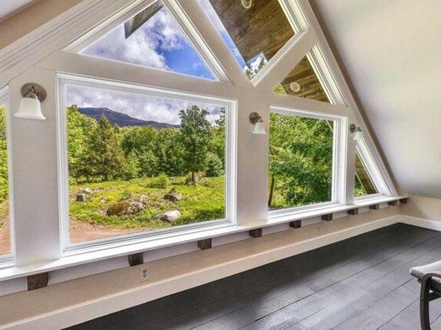 4 bedroom, Marlborough NH 03455 105175766