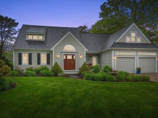 4 bedroom, Mashpee MA 02649 101857906
