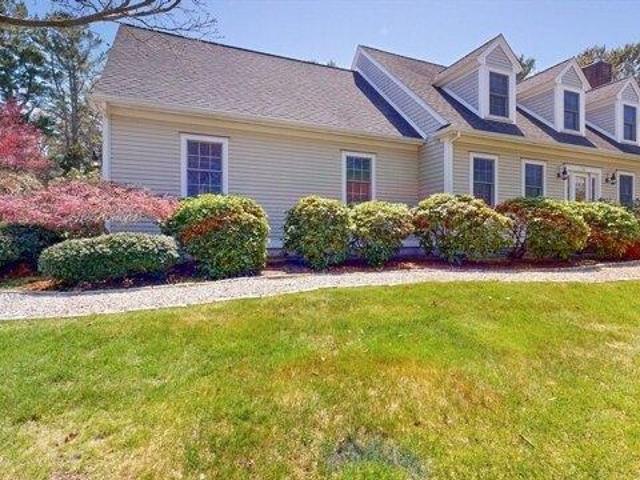 4 bedroom, Mashpee MA 02649 103016394