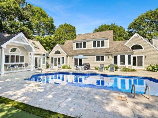 4 bedroom, Mashpee MA 02649 104514860