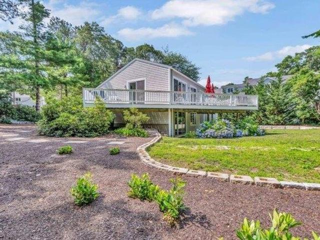 4 bedroom, Mashpee MA 02649 104297838