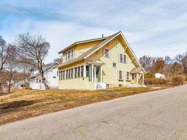 4 bedroom, Methuen MA 01844 102961526