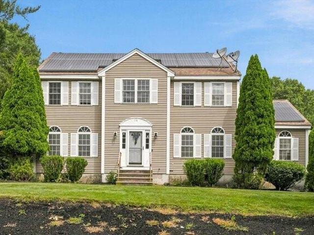 4 bedroom, Methuen MA 01844 105061778