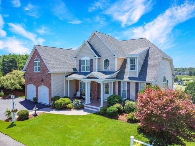 4 bedroom, Methuen MA 01844 105232321