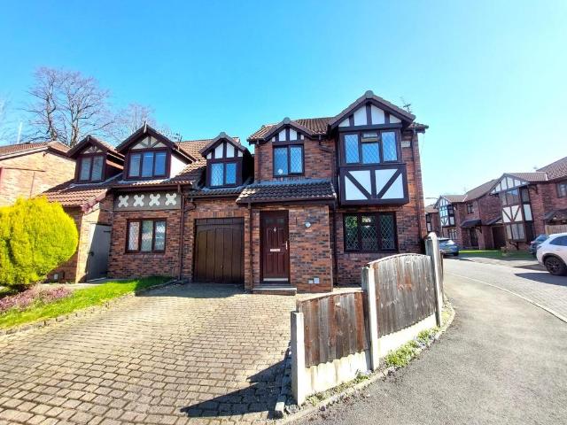 4 bedroom mews for sale